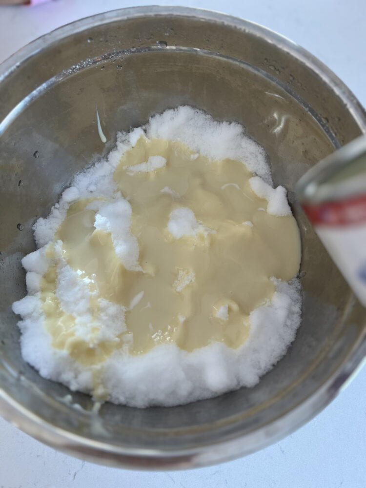 How to Make Snow Ice Cream | Three Ingredient Recipe - Full Hearted Home