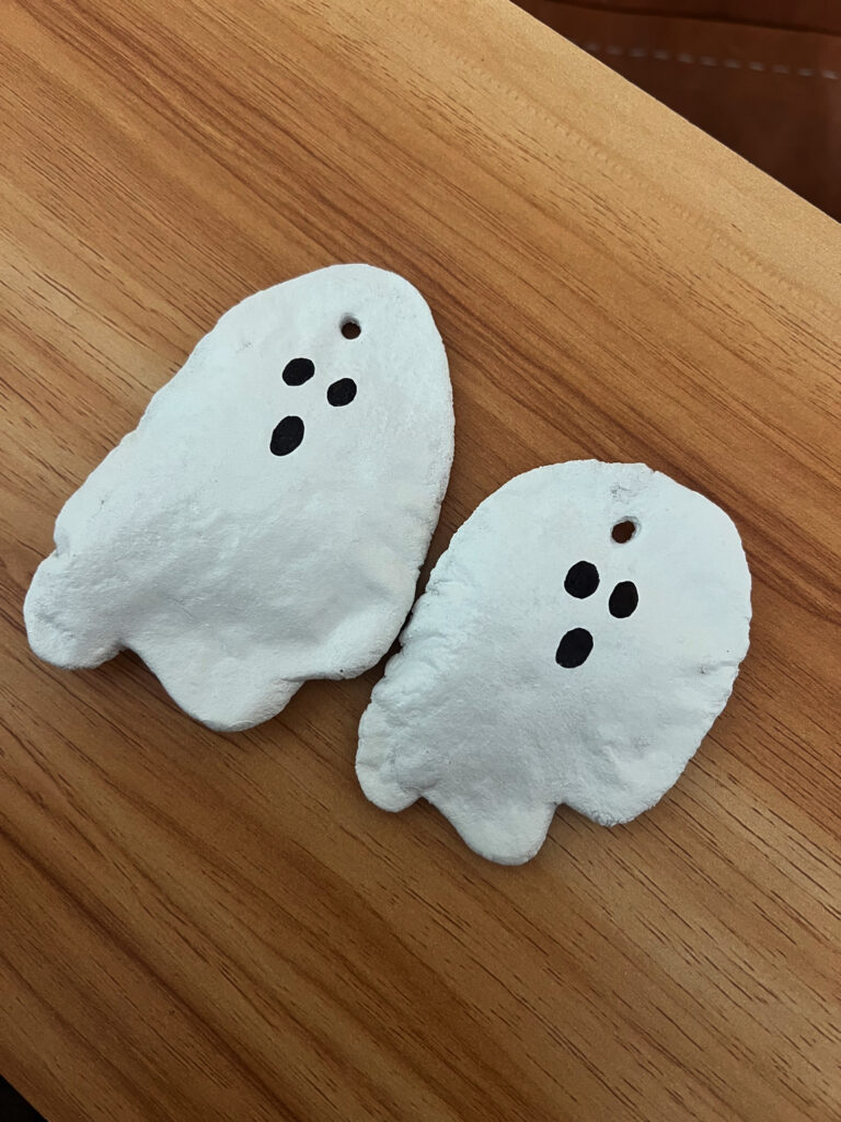 DIY Salt Dough Ghost Garland - Full Hearted Home
