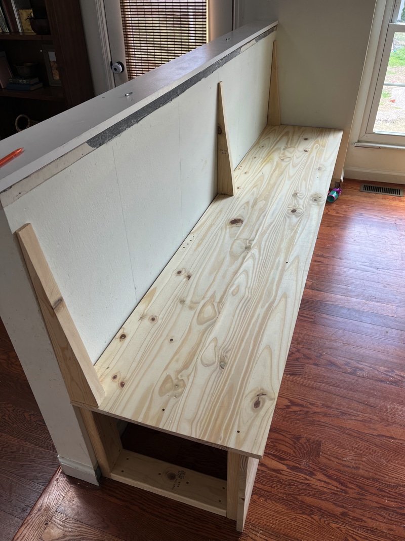 How to Build DIY Kitchen Banquette Seating - Full Hearted Home